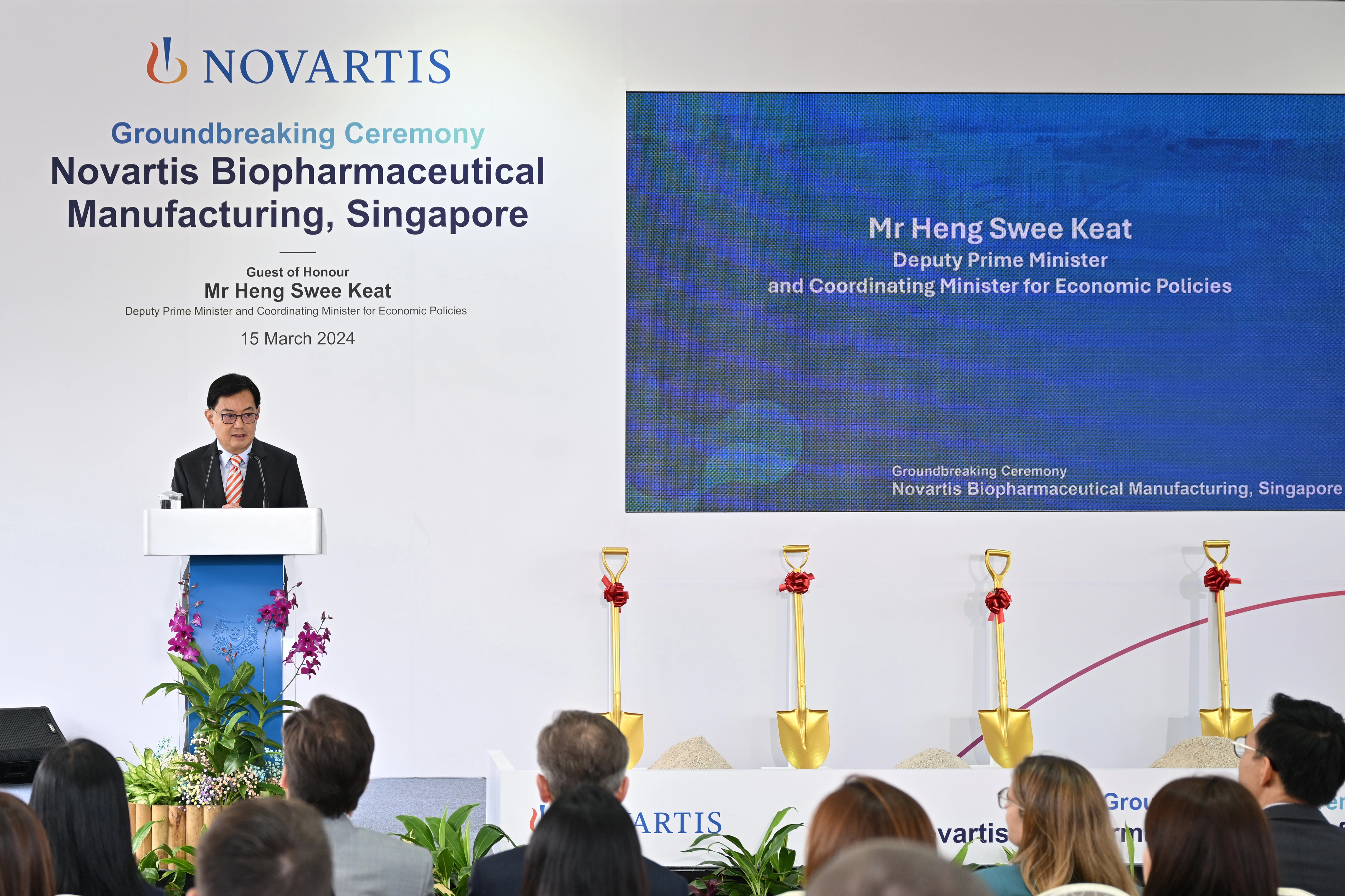 Novartis expands its biopharmaceutical manufacturing site in Singapore ...